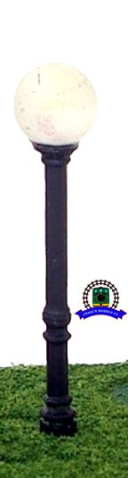 Craig's Models. HO Scale - Street Light - Sphere - Kit